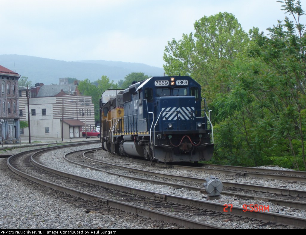 HLCX 7869 SD40-2 05/27/2006